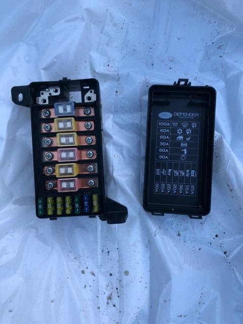 LAND ROVER DEFENDER main fuse box mega fuse TD5 TDCi £69.00 - PicClick UK