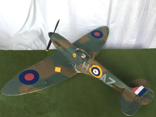 SPITFIRE MK1A 36 7/8" Span 4ch RC Balsa & Ply Model Aircraft ...