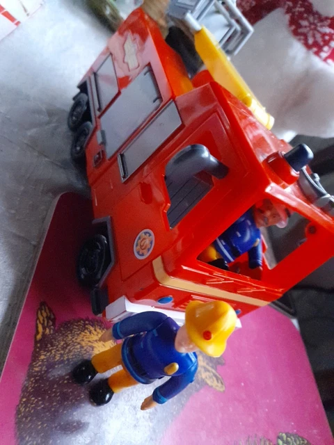 FIREMAN SAM JUPITER the Fire Engine Truck Friction Vehicle + Figures £4 ...