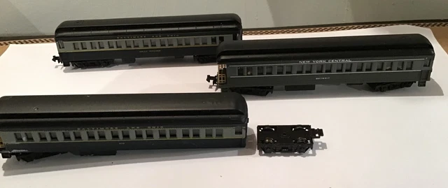 N GAUGE BACHMANN 3 Coaches USA, one bogie detached £30.00 - PicClick UK