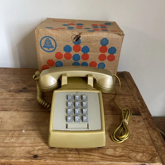 VINTAGE WESTERN ELECTRIC 2500 Bell System Gold Push Button Telephone w ...