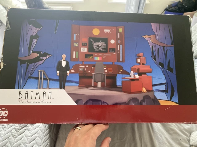 BATCAVE DC COLLECTIBLES Batman The Animated Series with Rare Alfred ...