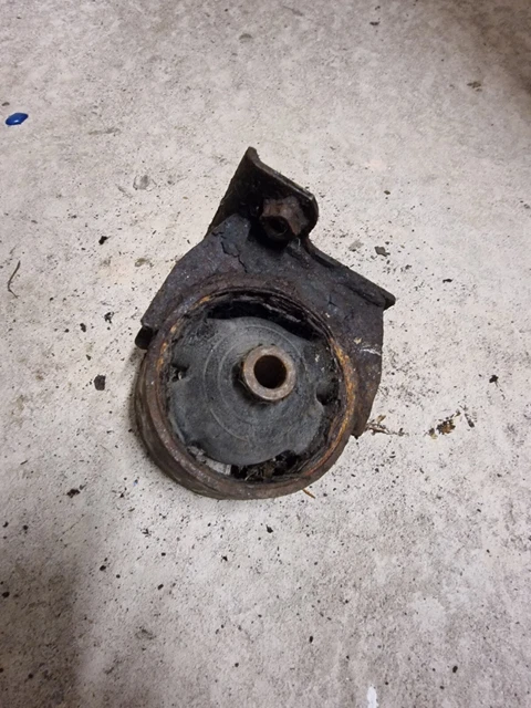 TOYOTA MR2 MK2 SW20 Rev1 Rear Engine Subframe Mount £21.00 - PicClick UK