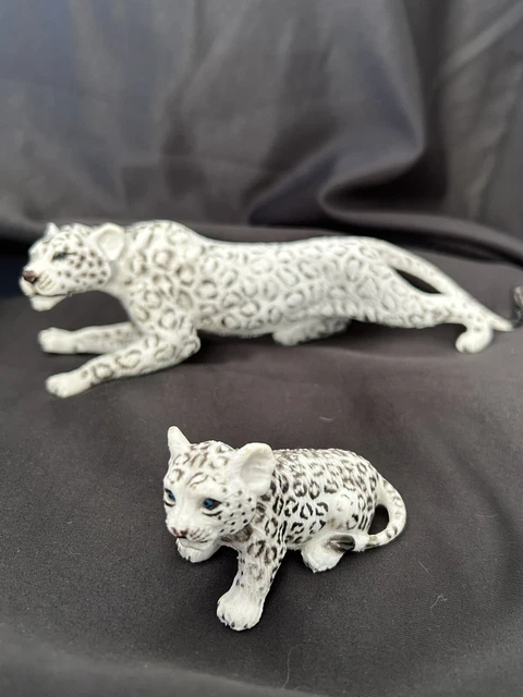 ELC AAA SNOW Leopards Adult & Cub Play Toys Animals PVC Rubber Plastic ...
