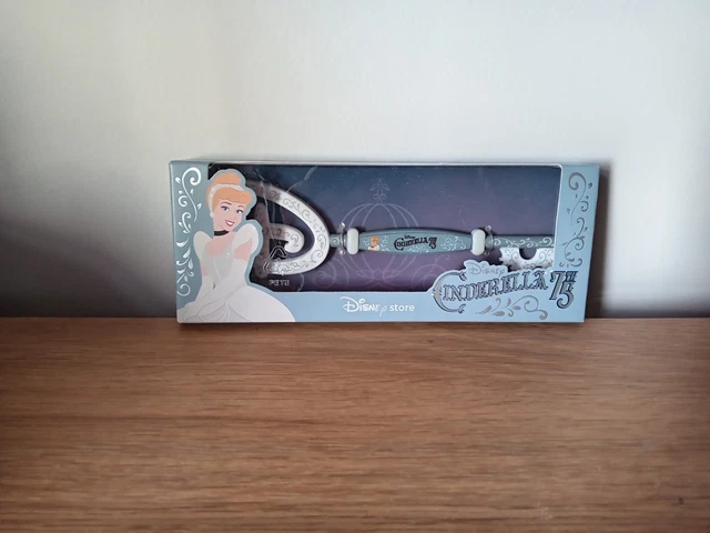 DISNEY CINDERELLA 75TH Anniversary Key 2025 - NEW SEALED IN BOX £16.32 ...