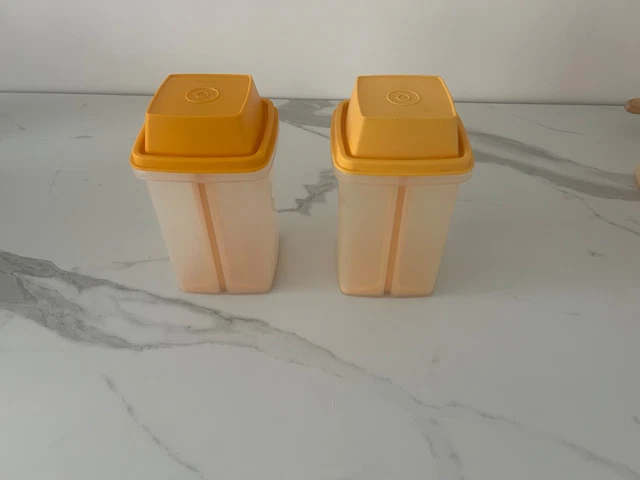 2 POTS a Cornichons Tupperware en Plastique Hauteur 19 Cm EUR 16,00 ...