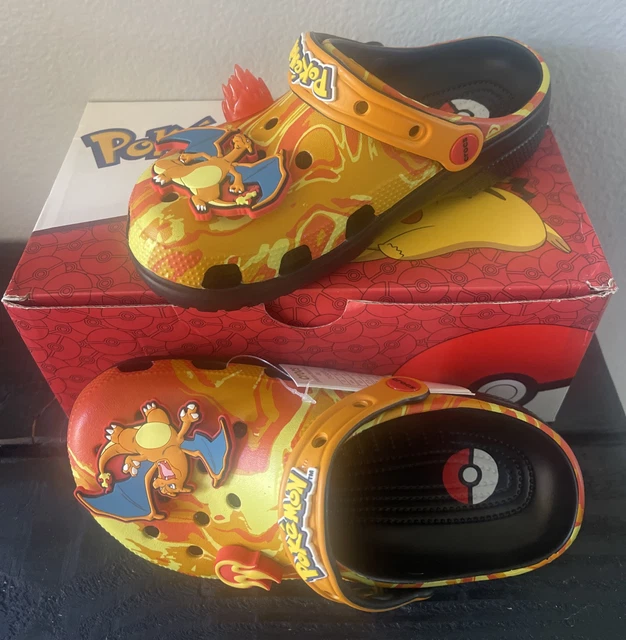 CROCS POKEMON CHARIZARD Light Up Classic Clog Size M5/W7 - New In Box £ ...