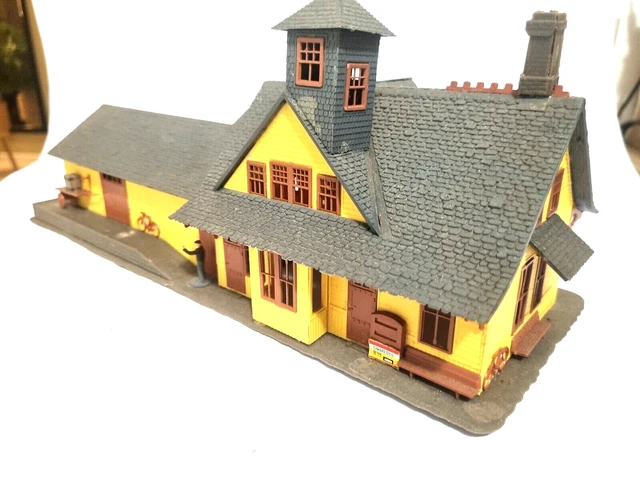 VINTAGE POLA- RAILWAY STATION BUILDING/DEPOT UNBOXED HO Scale $17.74 ...