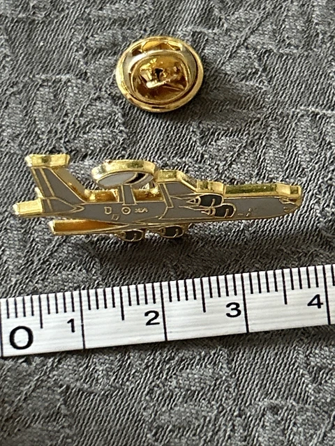 PIN'S ARTHUS BERTRAND Rare Avion Militaire de Surveillance 35 X 10 Mm EUR 5,00 - PicClick FR