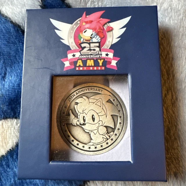 SEGA SONIC THE Hedgehog 25th Anniversary Rare Amy Rose Collectable Coin ...