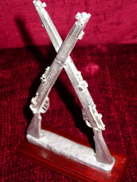 WW1 CROSSED METAL Lee Enfield Rifles SMLE Deskpiece 5 inch tall £49.99 ...