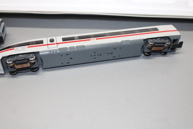 TRIX 22560 DCC Digital Train Set ICE Class 406 DB AG Scale H0 OVP £274. ...