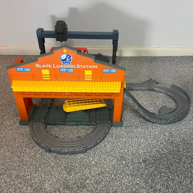 THOMAS THE TANK Engine & Friends Take-n-Play BMQ Slate Loading Station ...