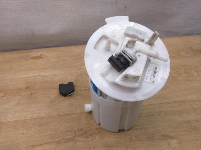 MERCEDES W205 200CGI Benzin Kraftstoffpumpe Förderpumpe A2059052910 ...