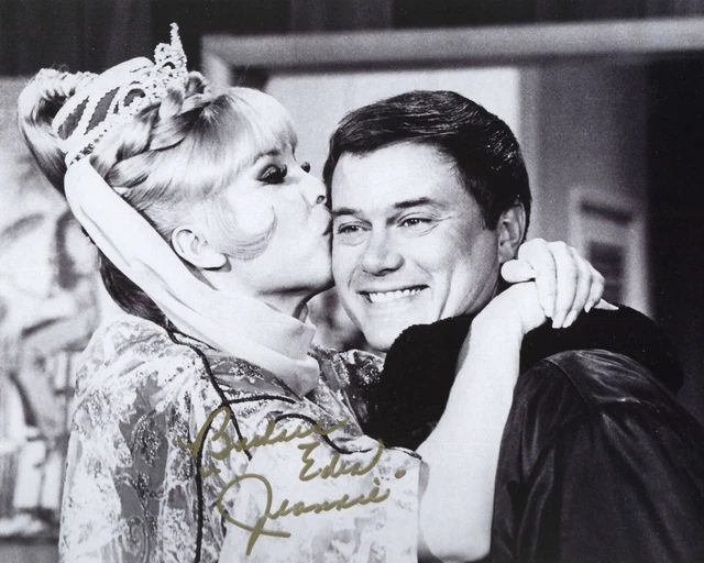 Barbara Eden Signed Photo Cinema I Dream Of Jeannie Autographed Actress Coa Eur 10900 Picclick It