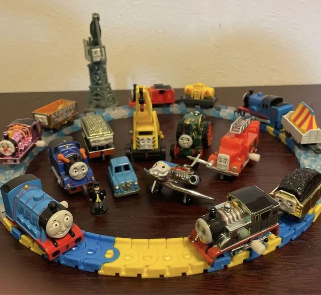 THOMAS FRIENDS PLARAIL Figure James Emily Bertie Cranky Station ...