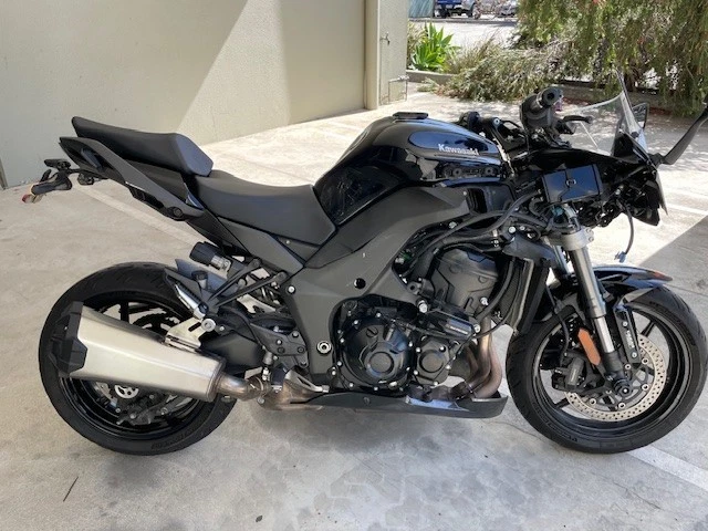 KAWASAKI NINJA ZX1000 11/2020 Mdl 38198Kms Stat Project Make An Offer ...