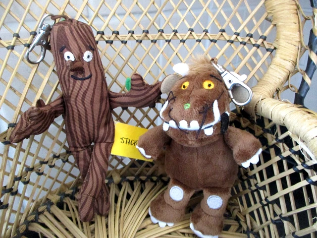 OFFICIAL 18CM STICK Man & Gruffalo Backpack Clips Julia Donaldson ...