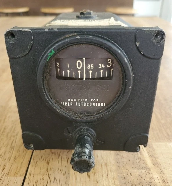 VINTAGE AIRCRAFT DIRECTIONAL GYRO INDICATOR Airmotive Karnish Mitchell ...