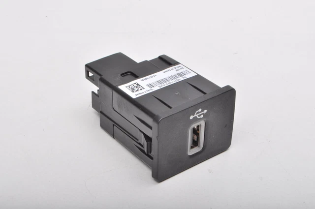FORD FIESTA MK8 1.0 12V EcoBoost USB PORT HS7T-14F014-AE £69.00 ...