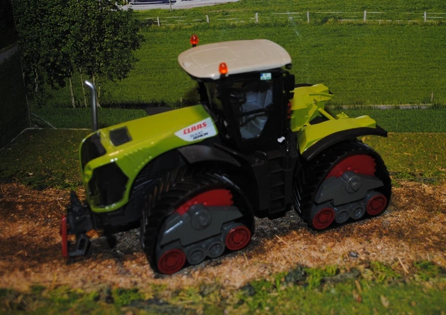 SIKU CLAAS XERION 5000 Tractor , Stocks Agri Tracks Conversion EUR 63 ...