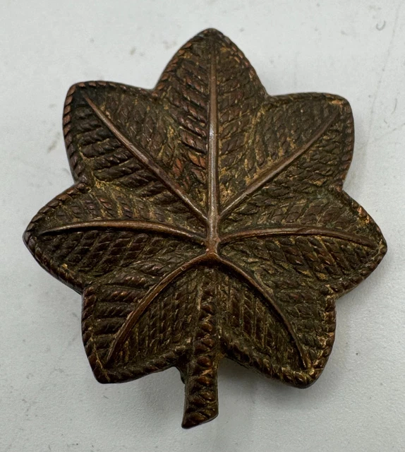 VINTAGE WW2 ERA US Army Major Flower Rank Collar Shoulder Insignia Pin ...