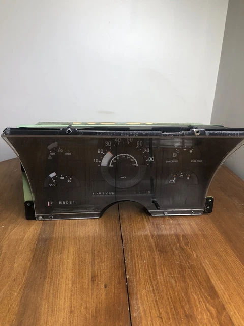 92-93 CHEVY GMC Truck Instrument Cluster Speedometer Tachometer ...