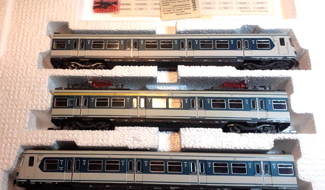 ROCO H0 43002 S-Bahn Triebwagenzug ET 420, 3 teilig der DB , OVP EUR ...