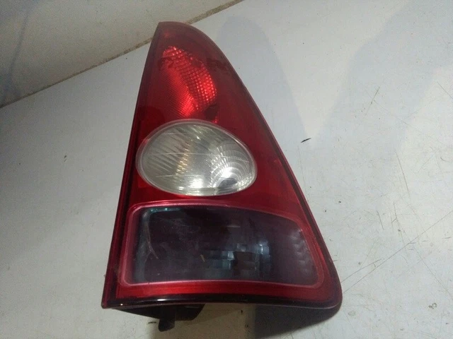 8200027152 FEU ARRIÈRE droit pour RENAULT ESPACE IV (JK0) 2002 100928 ...