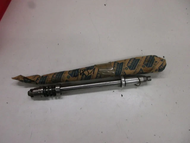 CYLINDRE DE FOURCHE 1T1-23170-00 D1851. Yamaha XT 500 Fourche avant de ...