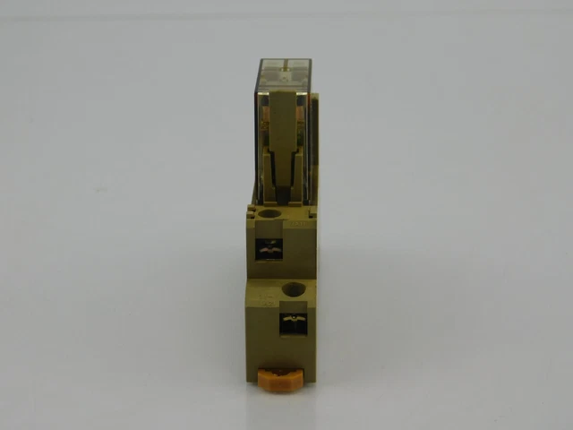 OMRON RELAY G2R-2SND Max 5A 250V 30 71 Ck 2 Piece $18.28 - PicClick AU