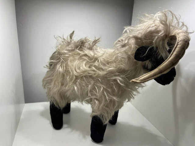 PELUCHE STEIFF ANIMAL païen 27 x 24 cm. État voir photos EUR 42,38 ...