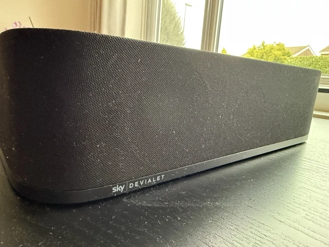 SKY DEVIALET DOLBY Digital Soundbox Speaker SB100, With Original Remote ...