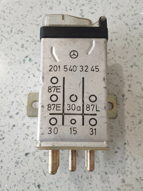 MERCEDES W124 W201 190E OVP Relay 2015403245 £48.00 - PicClick UK