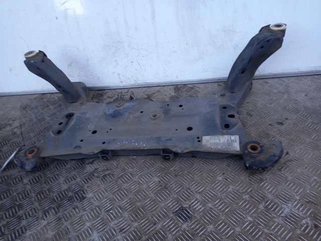 FORD FOCUS MK3 Front Subframe W/O Bev Version 7727 2011 12 13 14 15 16 ...