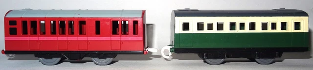 TOMY THOMAS & FRIENDS TRACKMASTER N.2 express coaches pass (carrozze ...