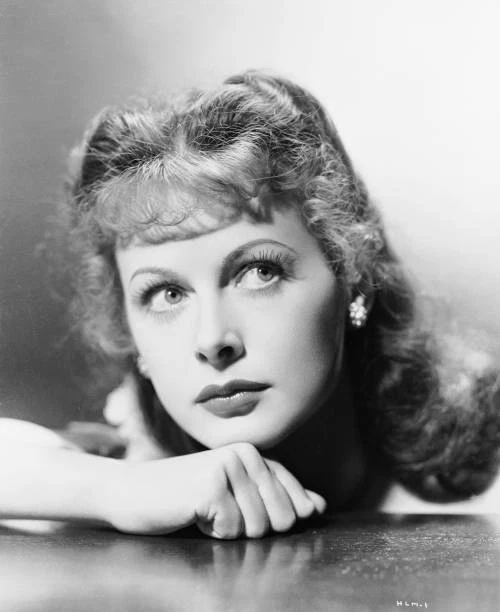 AUSTRIAN BORN ACTRESS Hedy Lamarr plays Alida Bederaux in the roma- Old ...