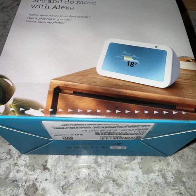 AMAZON ECHO SHOW 5 (3rd Gen.) Smart Display Speaker - Glacier White £66 ...