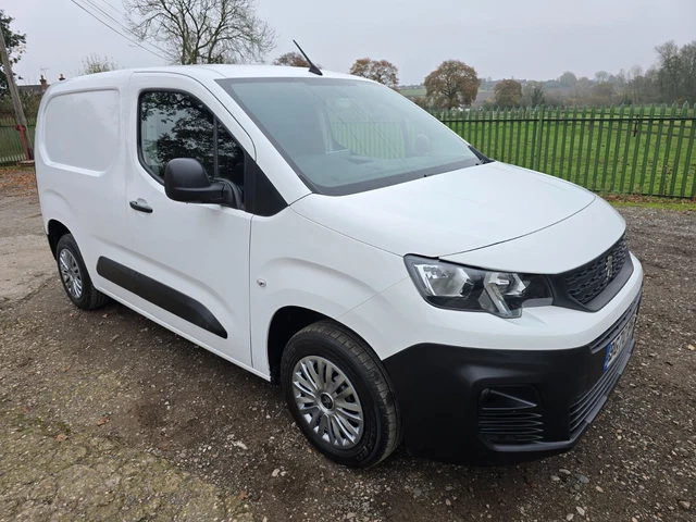 2020 PEUGEOT PARTNER Professional L1 BHDI van 1 owner * 81,477 miles ...