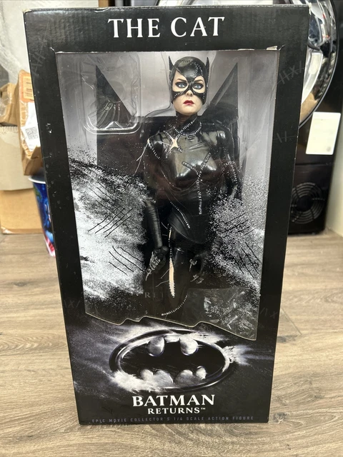 NECA BATMAN RETURNS Catwoman (Michelle Pfeiffer) 1/4 Scale Action Figure £249.99 - PicClick UK