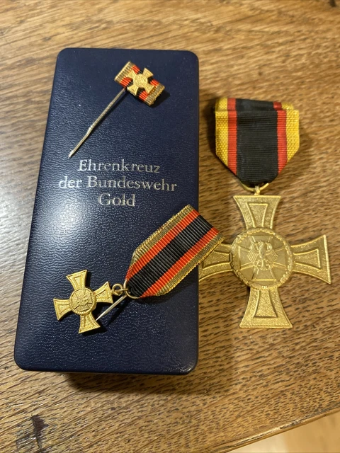 ORDER CROSS OF Honor of the Bundeswehr in gold with case and miniature + needle BW121 £51.38 ...