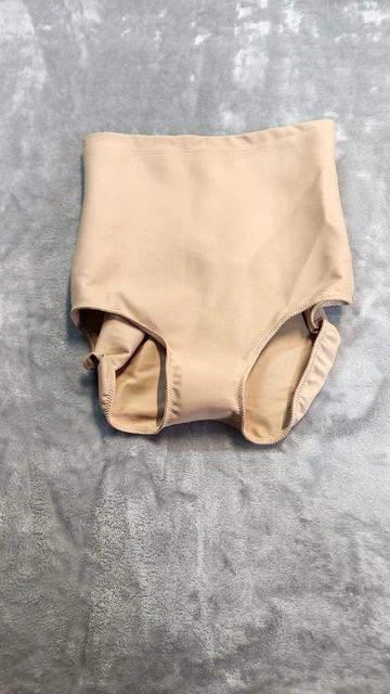 SKIMS CLAY BEIGE Small Body CS Butt Lifting Briefs PN-BRF-8527W NWT £57 ...