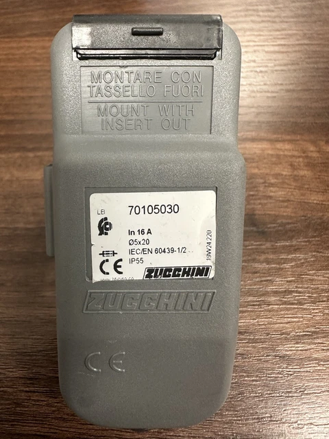 ZUCCHINI 70105030 LIGHTING Busbar Trunking Plug 16A Brand New £5.95 ...