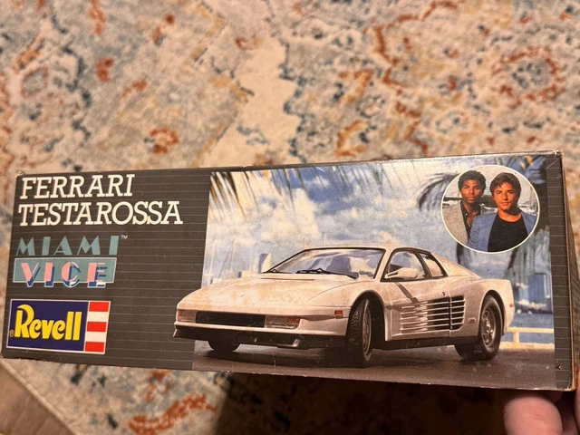 REVELL #7486 MIAMI Vice Ferrari Testarossa 1/16 Scale Plastic Model Kit ...