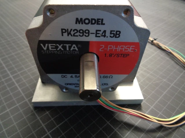 1 X ORIENTAL Motor Vexta 2-Phasen Schrittmotor PK299-E4.5B EUR 194,35 - PicClick DE
