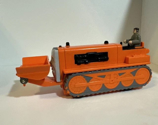 THOMAS & FRIENDS TrackMaster Terrence Tractor TOMY Motorized Engine ...