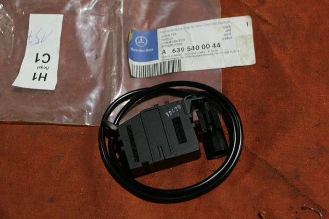 ORIGINAL MERCEDES VITO VIANO W639 switch bonnet sensor A6395400044 NEW ...