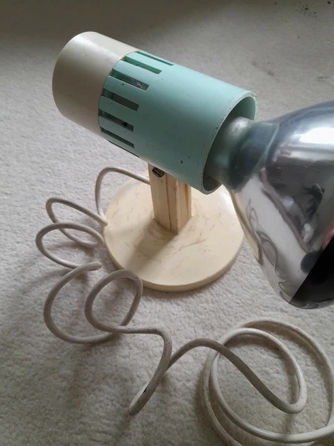 ALTE ROTLICHTLAMPE, WÄRMELAMPE, Infrarotlampe,UV Lampe, Bakelitgehäuse ...