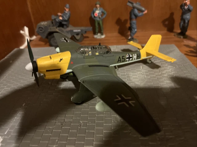 CORGI 32508 GERMAN Luftwaffe Junkers JU-87R-2 Stuka Dive Bomber 1/72 ...
