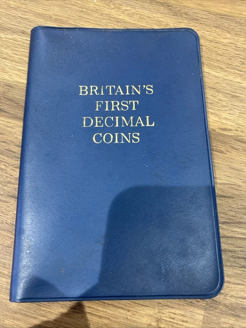 DECIMAL DAY COMMEMORATIVE Coin Set, Britains First Decimal Coins ...